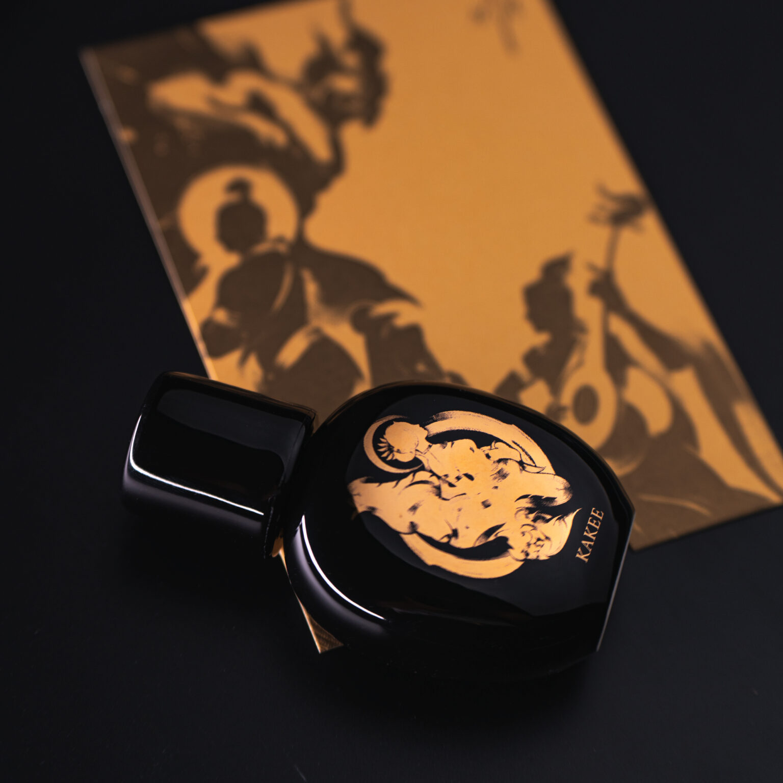 SIAM1928 KAKEE Ceramic Bottle – Siam1928